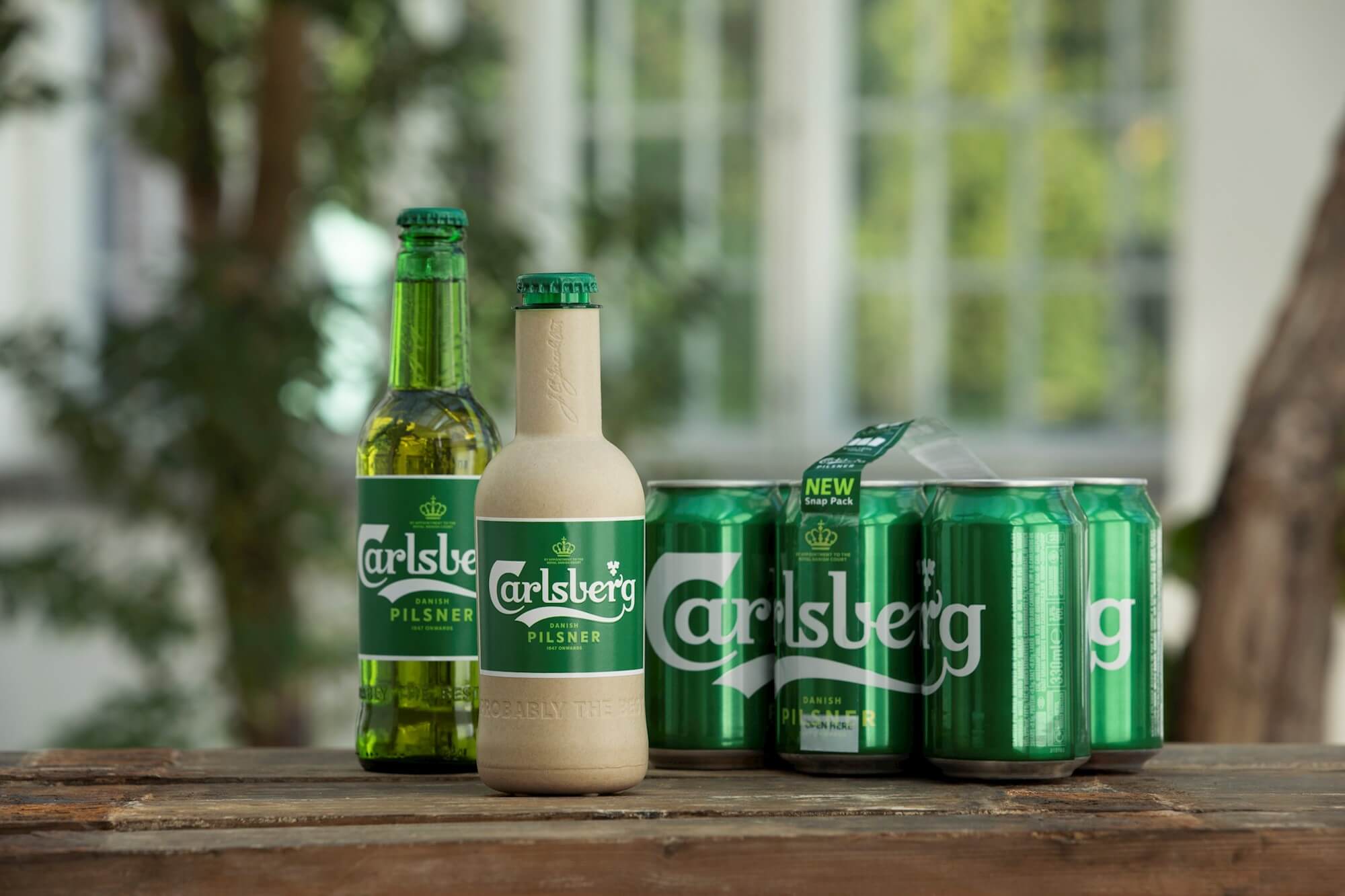 Carlsberg будет разливать пиво в бумажные бутылки — Pivo.by